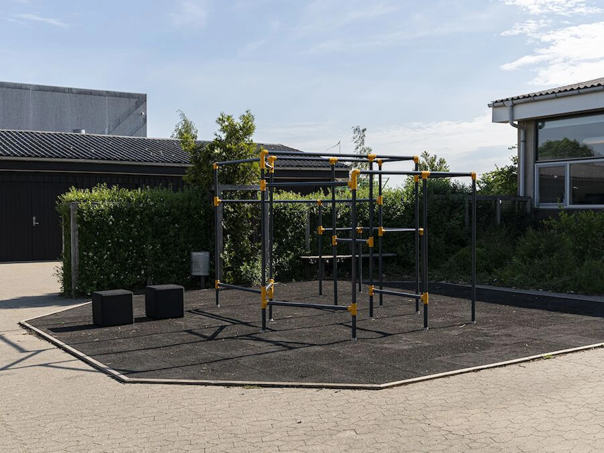 Tress Monkey Rails Parkour Medium | Tress Utemiljö