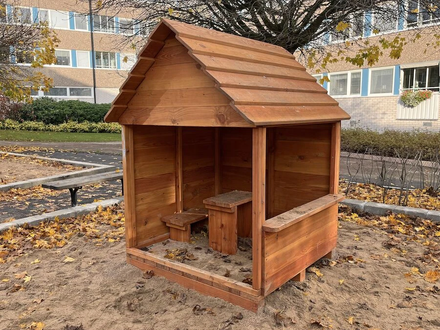 True Nature Skjulet Lekhus | Tress Utemiljö